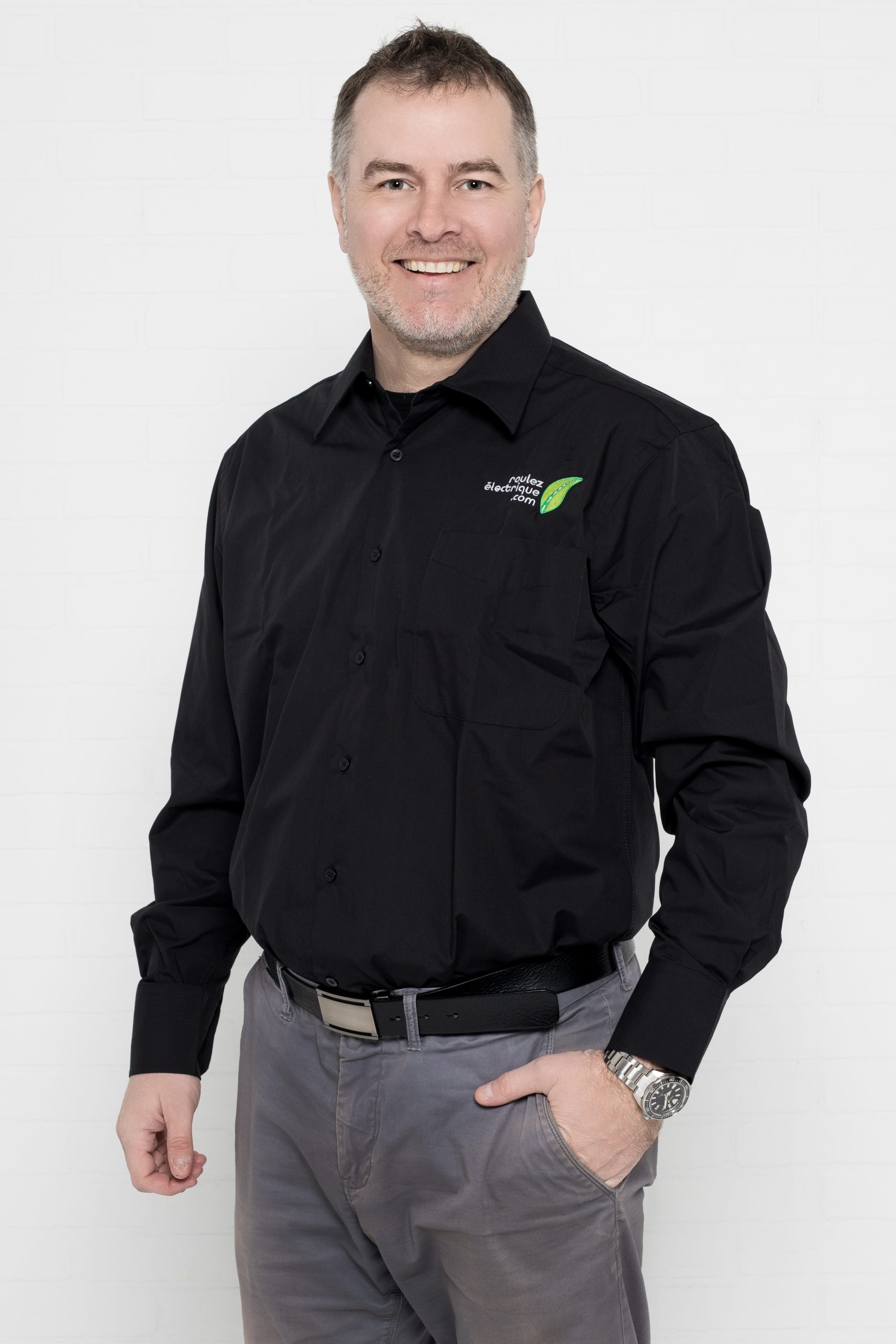 À propos | Roulez Électrique - Votre référence en électromobilité au Québec